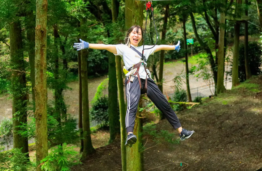 Fuji Private tour (Hot spring, Zipline and Must-see spots) with ...